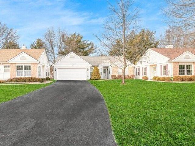 condo with 3 bedroom, Coram NY DS89156223