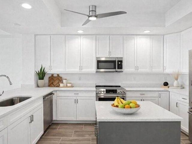 condo with 3 bedroom, Clearwater Beach FL ES104900816