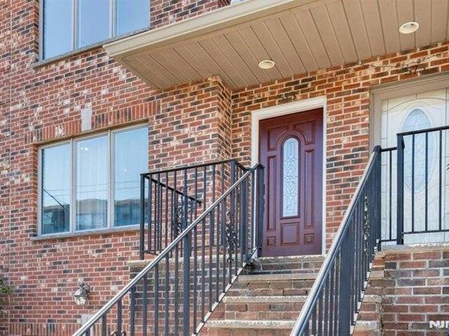 condo with 3 bedroom, Cliffside Park NJ DS102727968