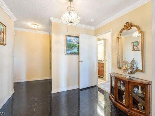 condo with 3 bedroom, Cliffside Park NJ DS103666268