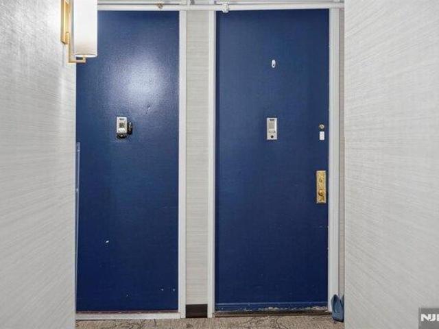 condo with 3 bedroom, Cliffside Park NJ DS104442923