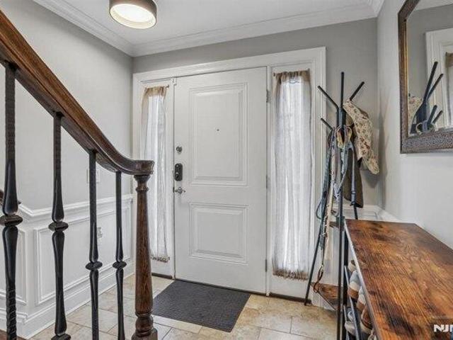 condo with 3 bedroom, Cliffside Park NJ DS104446107