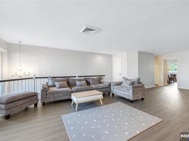 condo with 3 bedroom, Cliffside Park NJ ES105143680