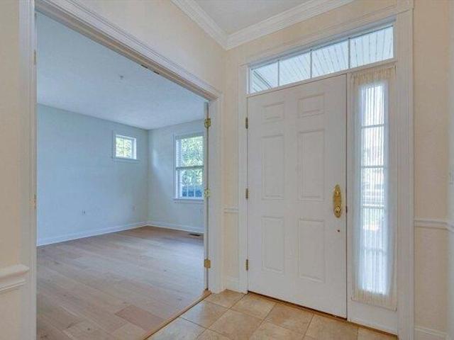 condo with 3 bedroom, Clinton MA DLS103017194