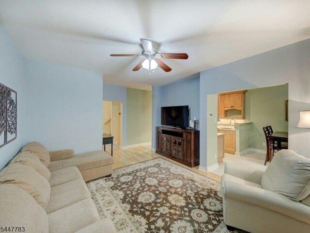 condo with 3 bedroom, Clinton NJ ES105206983