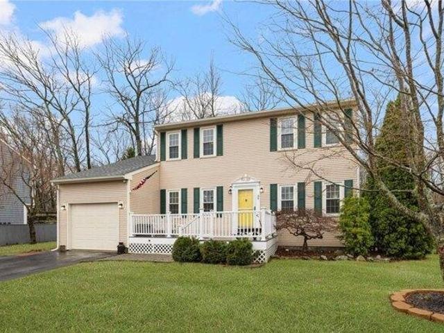 condo with 3 bedroom, Cranston RI DLS102158790