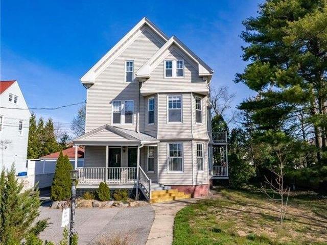 condo with 3 bedroom, Cranston RI ES103621877