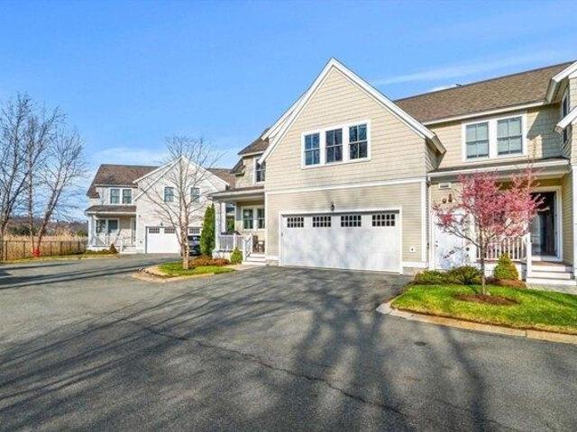 condo with 3 bedroom, Danvers MA ES103967087