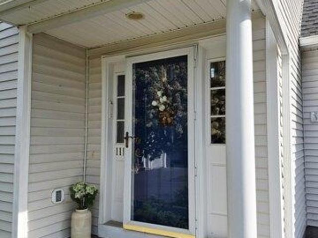 condo with 3 bedroom, Danbury CT DLS102214193