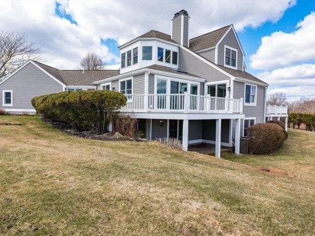 condo with 3 bedroom, Dartmouth MA ES103441162