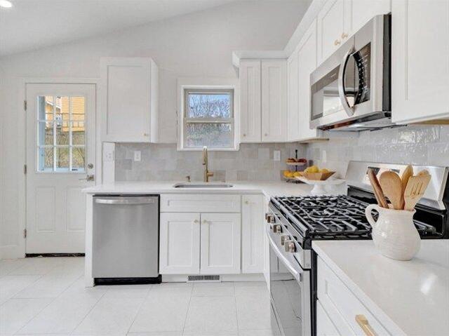 condo with 3 bedroom, Dedham MA ES105191856