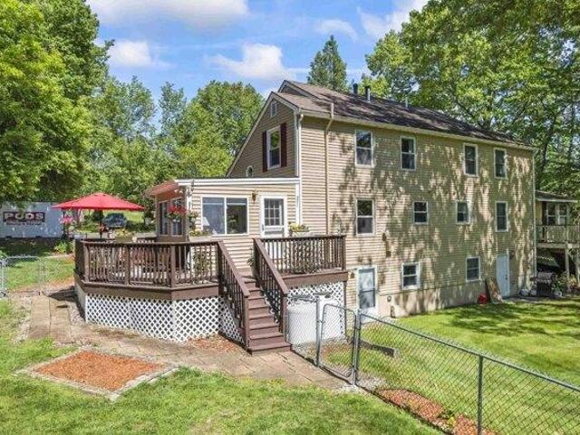 condo with 3 bedroom, Derry NH DS103016970