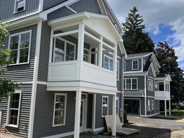 condo with 3 bedroom, Dover NH ES103188660