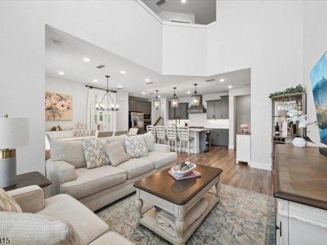 condo with 3 bedroom, Dunellen NJ DLS101705217