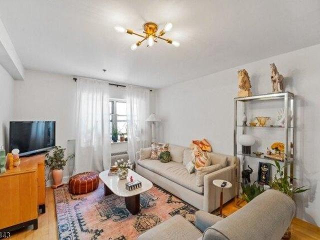 condo with 3 bedroom, East Orange NJ ES104299879