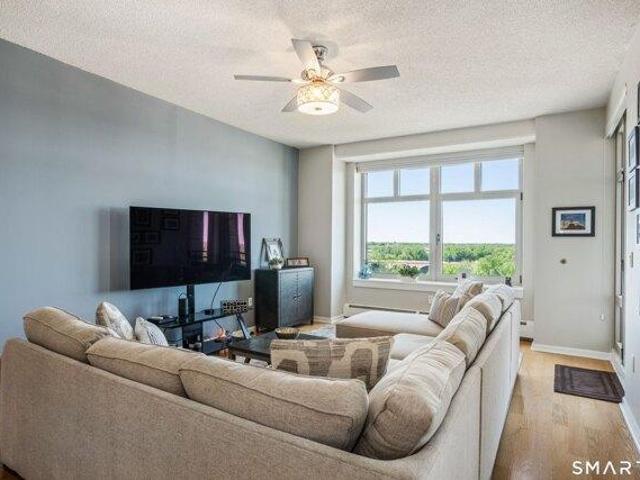 condo with 3 bedroom, East Hartford CT DS102728246