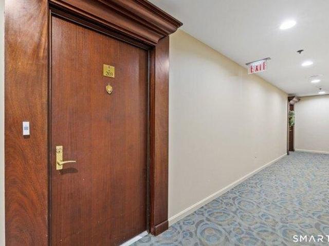 condo with 3 bedroom, East Hartford CT ES103434027