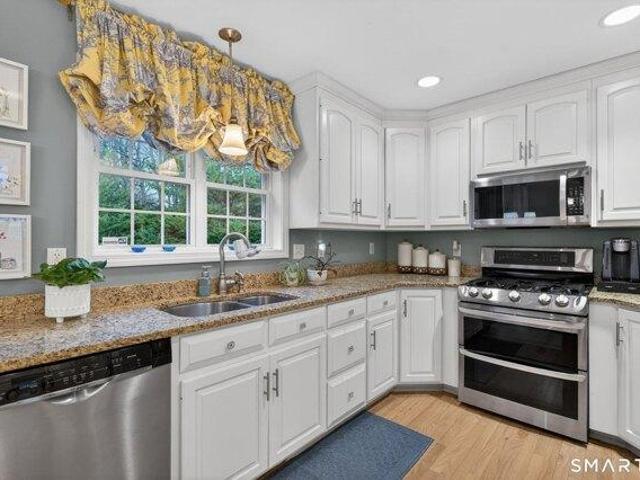 condo with 3 bedroom, East Lyme CT DS103188501