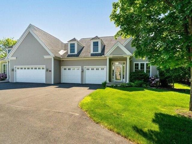 condo with 3 bedroom, Easthampton MA DS103809238