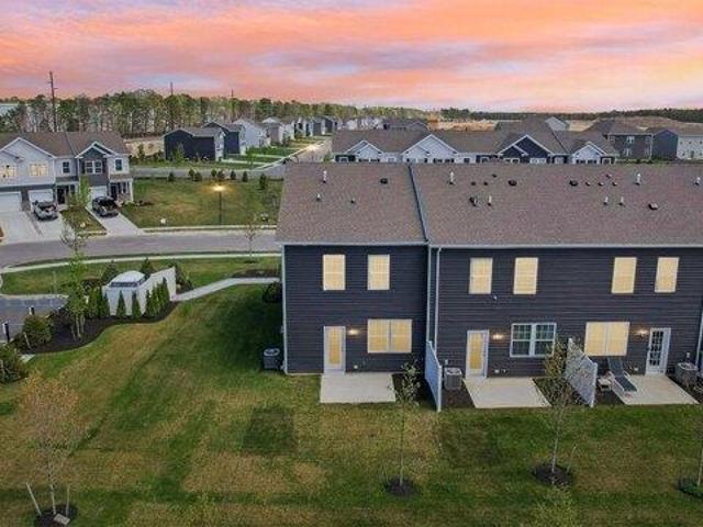 condo with 3 bedroom, Egg Harbor Township NJ DS102317012