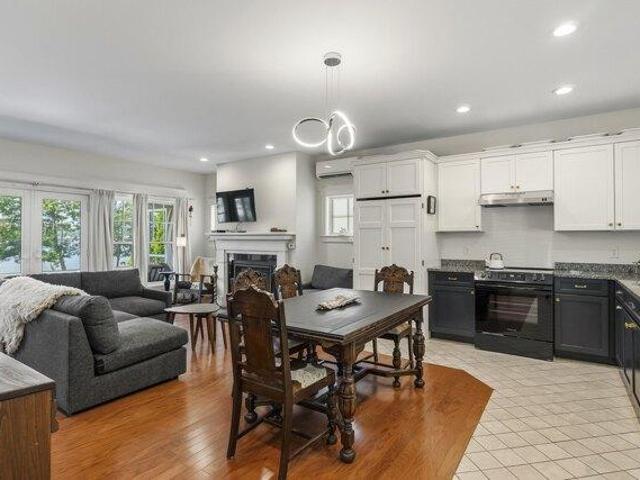condo with 3 bedroom, Edgecomb ME ES105106688