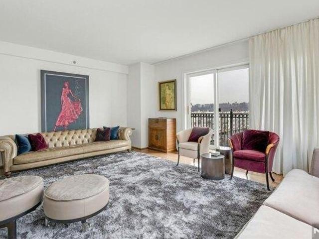 condo with 3 bedroom, Edgewater NJ ES103187097