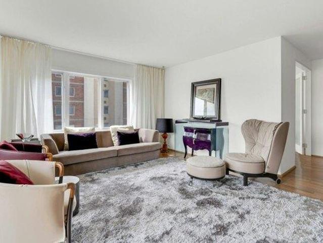 condo with 3 bedroom, Edgewater NJ ES104406958