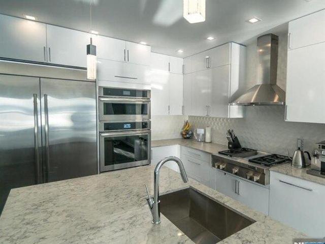 condo with 3 bedroom, Edgewater NJ ES104149951