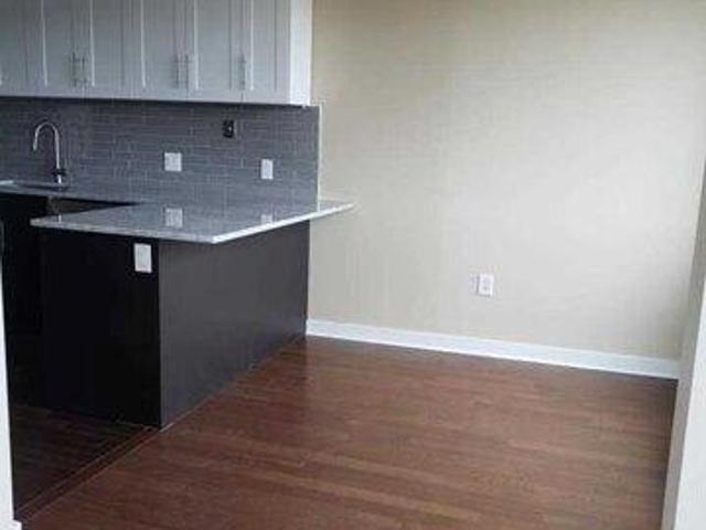 condo with 3 bedroom, Edgewater NJ ES105192233