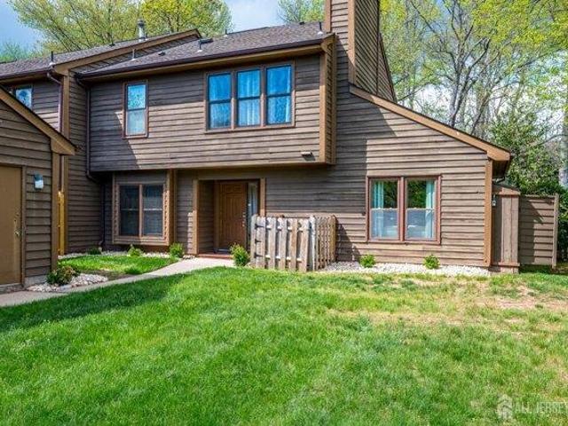 condo with 3 bedroom, Edison NJ DS101781548