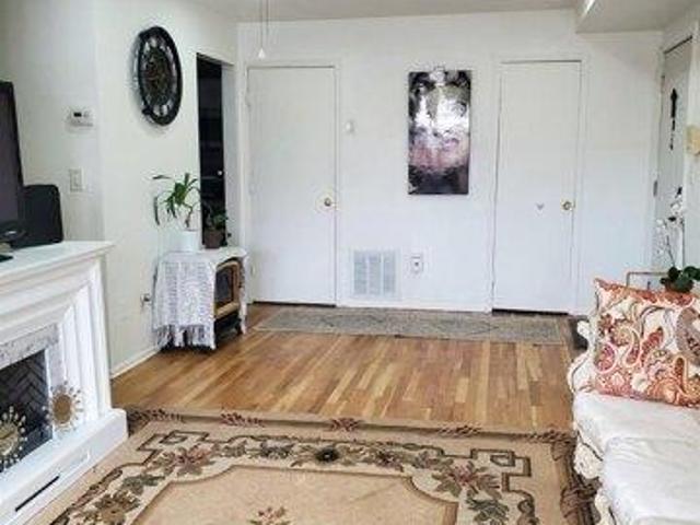 condo with 3 bedroom, Edison NJ DS102528424