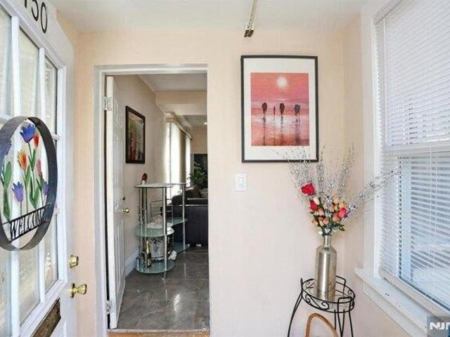 condo with 3 bedroom, Englewood NJ ES104605286