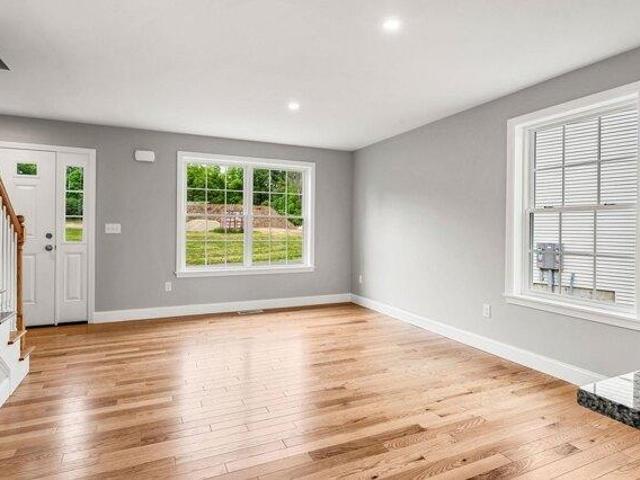 condo with 3 bedroom, Epping NH DS103852852