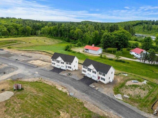 condo with 3 bedroom, Epping NH ES104374522
