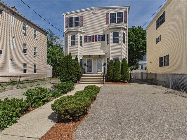 condo with 3 bedroom, Everett MA DS103967121