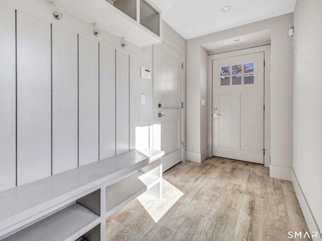 condo with 3 bedroom, Fairfield CT DS104299378