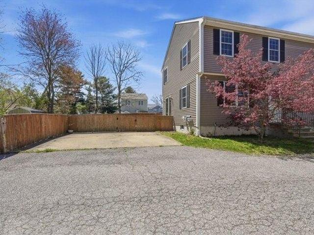 condo with 3 bedroom, Fall River MA ES104408529