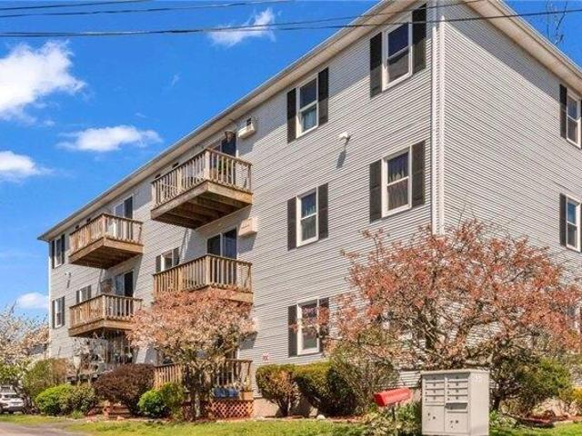 condo with 3 bedroom, Fall River MA ES104541487