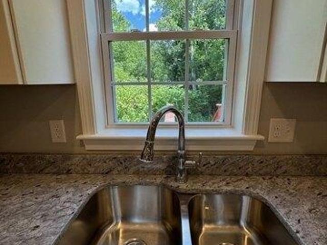 condo with 3 bedroom, Fall River MA ES103852381