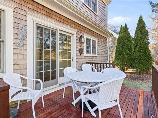 condo with 3 bedroom, Falmouth MA ES105114967