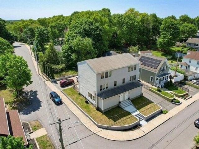 condo with 3 bedroom, Franklin MA DS102586538