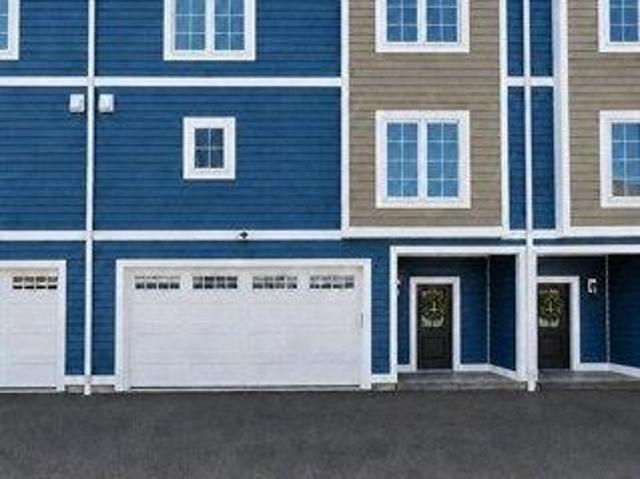 condo with 3 bedroom, Franklin MA ES105082716