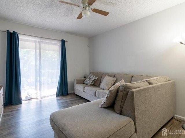 condo with 3 bedroom, Franklin NJ ES105143489