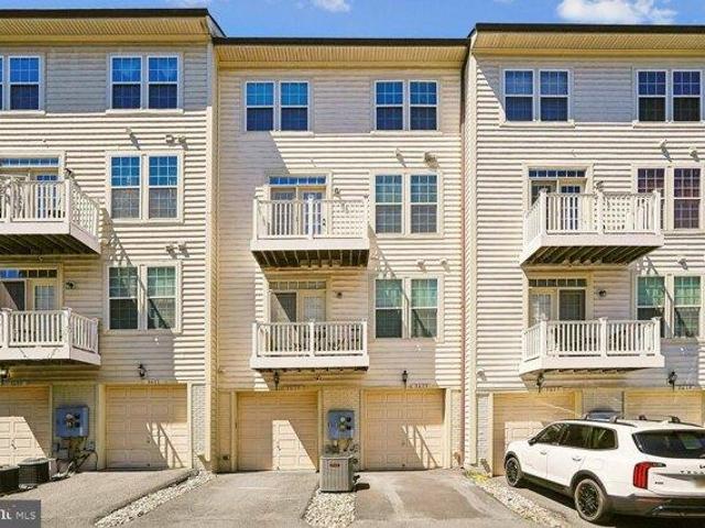 condo with 3 bedroom, Frederick MD DS103624933