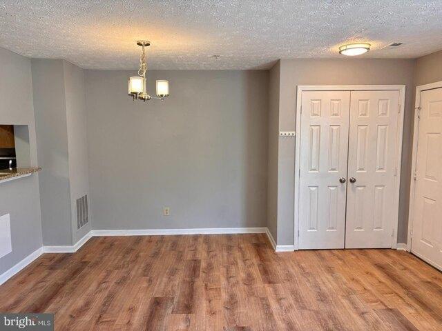 condo with 3 bedroom, Frederick MD ES103605591