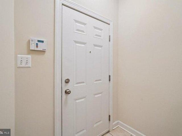 condo with 3 bedroom, Frederick MD ES103624933