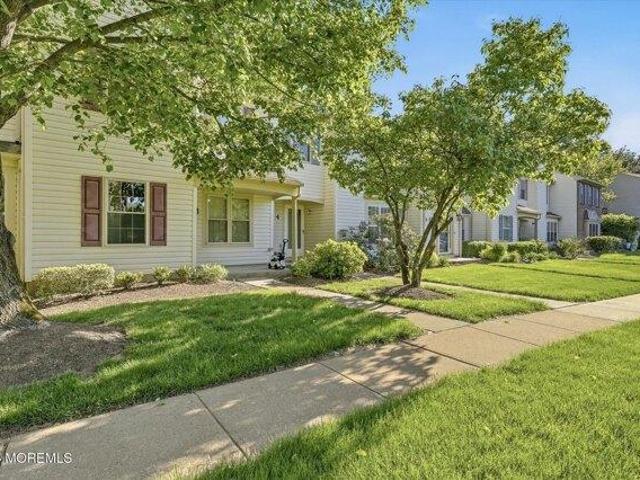 condo with 3 bedroom, Freehold NJ DS102727448