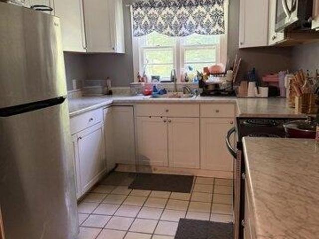 condo with 3 bedroom, Gilford NH ES105104867