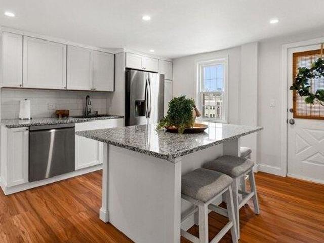 condo with 3 bedroom, Gloucester MA DLS102118761