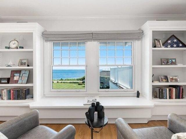 condo with 3 bedroom, Gloucester MA ES104947159